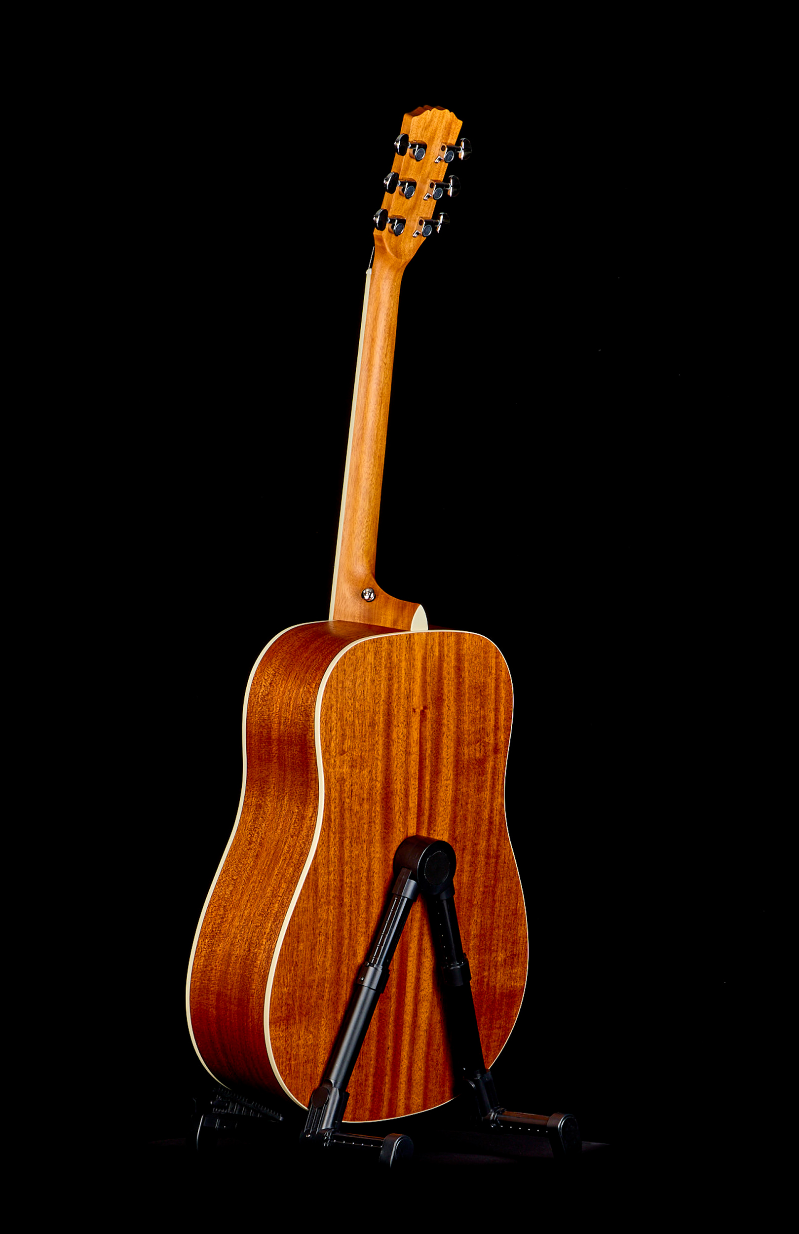 Arrow Guitars - Gold Series - Dreadnought Acoustic Guitar - Mahagony ...